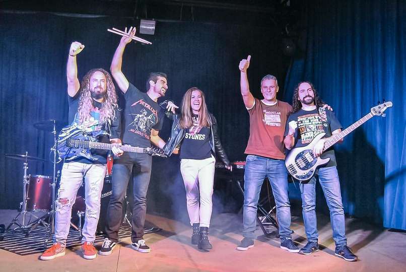 'Sons Of Ochentas', el grupo rabanero que versiona en rock los temas ...