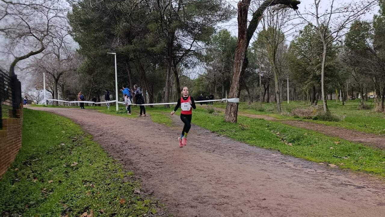 Segundos puestos para las atletas Sira Zarco y Celia Herrero, de las ...